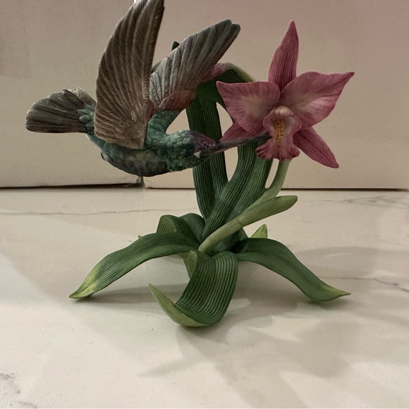 Lenox | Accents | Lenox Collections Garden Bird Sculpture Collection ...